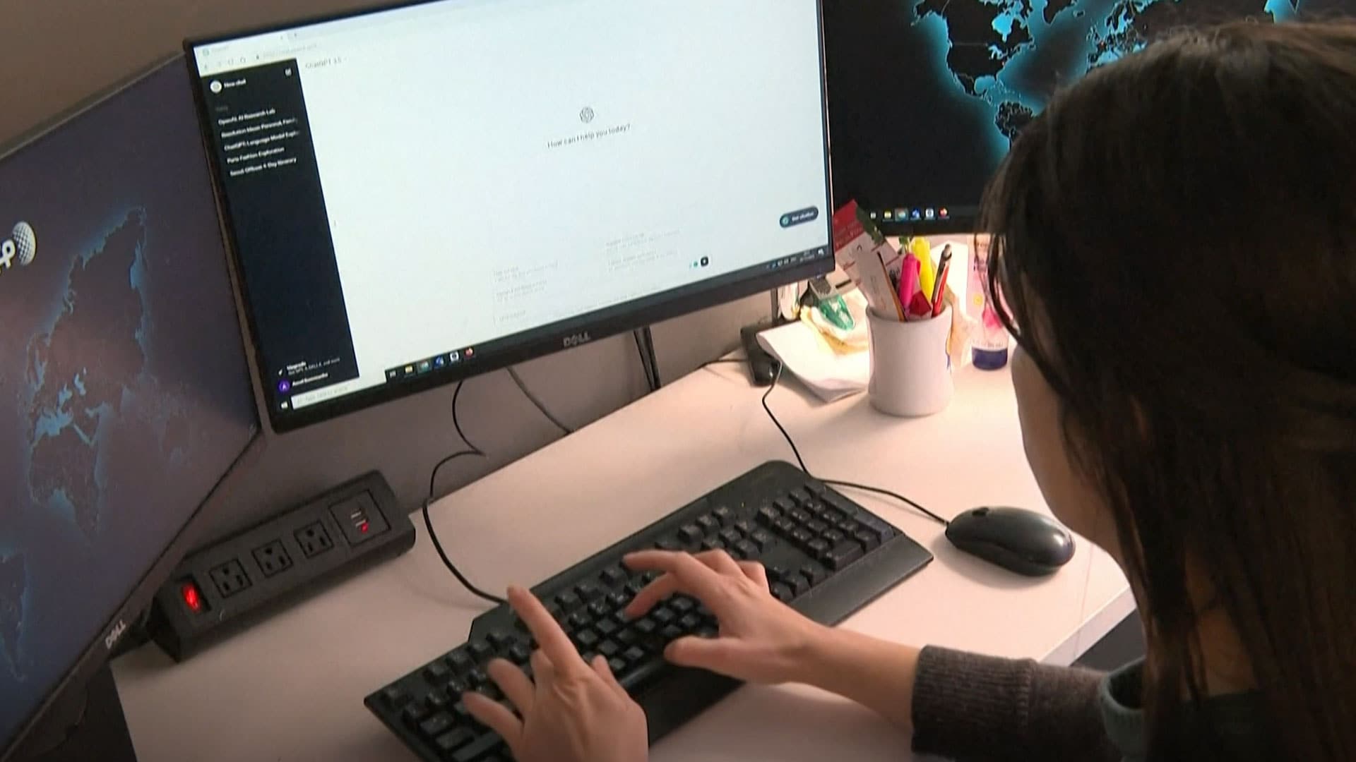 Computer science graduates face shifting job market as AI disrupts ...